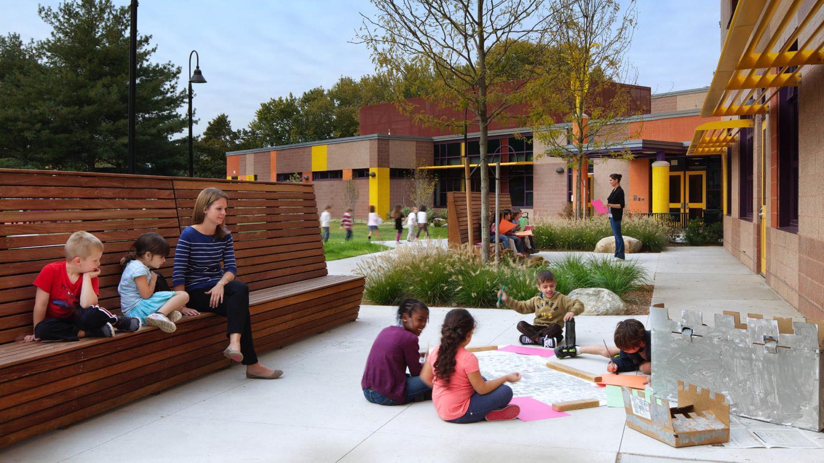 Outdoor Learning Lab at The Thompson School - Superbloom